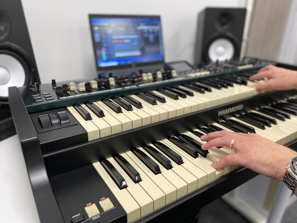 Hammond SKX Pro 61-Key Dual Manual Keyboard | Bonners Music